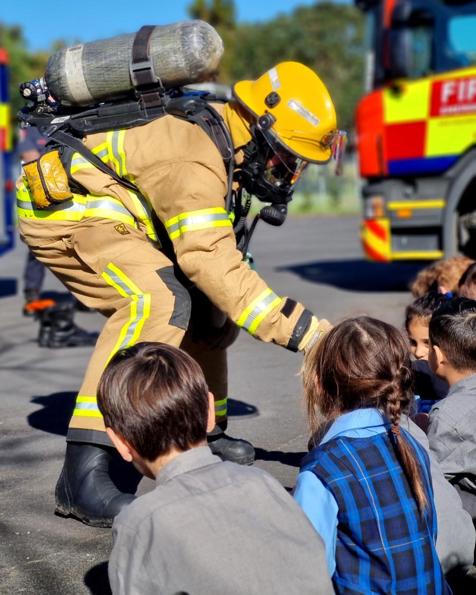 Mt Carmel School » Fire Truck Visit